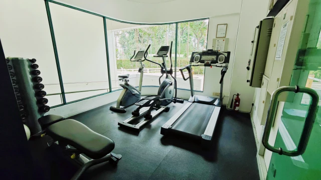JC Draycott - WPL - Singapore Student Accommodation | uhomes.com