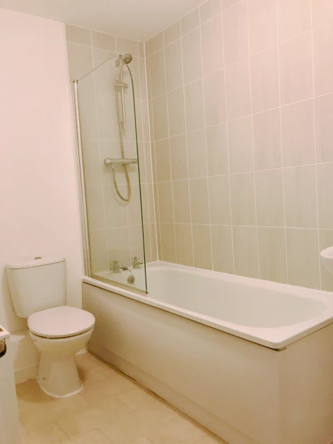 曼彻斯特大学南校区M13 house - Manchester Student Accommodation | uhomes.com