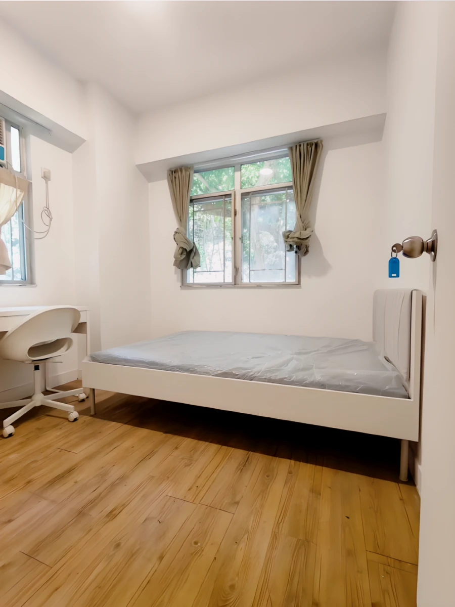 Wing Tai Building - Hong Kong(China) Student Accommodation | uhomes.com
