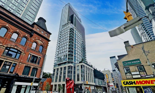 The Gloucester on Yonge - Toronto Apartment Rentals | uhomes.com