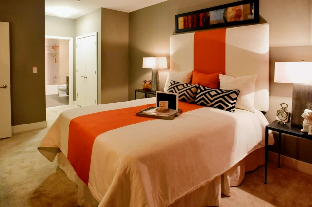 ICON Residences at The Rotunda - Baltimore MD Apartment Rentals ...