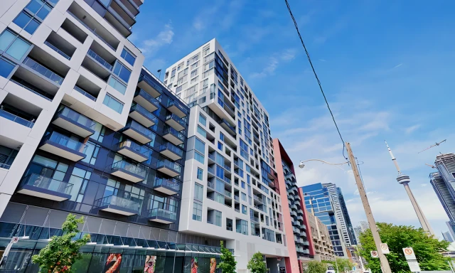 Minto Westside Condos - Toronto Apartment Rentals | uhomes.com