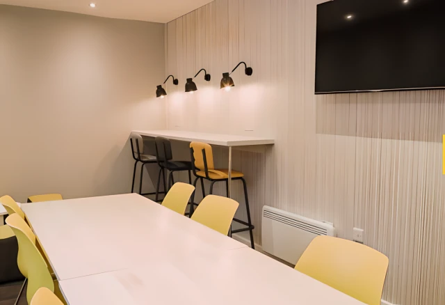 Allen Court - Manchester Student Accommodation | uhomes.com