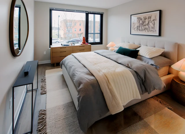 Roosevelt Square Apartments - Chicago Apartment Rentals | uhomes.com