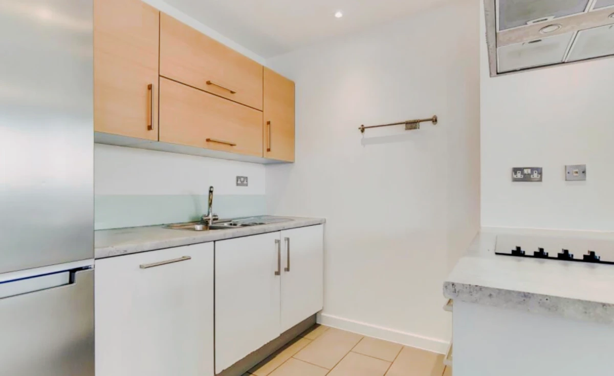 LH-Icona Point - London Student Accommodation | uhomes.com