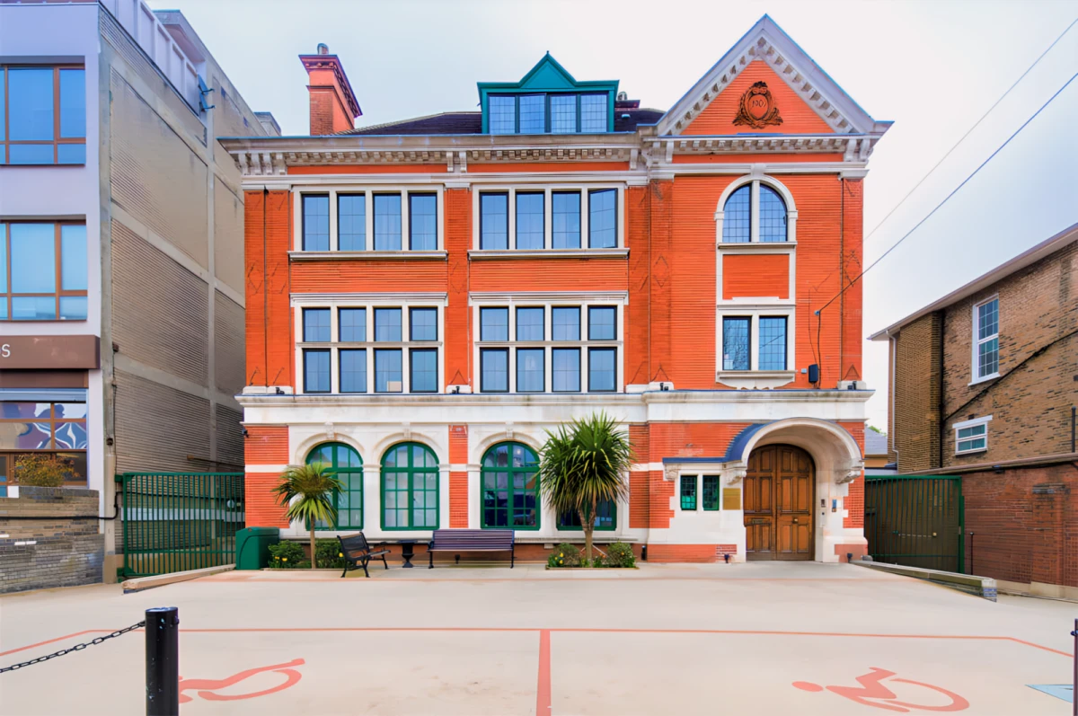 Smart Student Accommodation - London Student Accommodation | uhomes.com